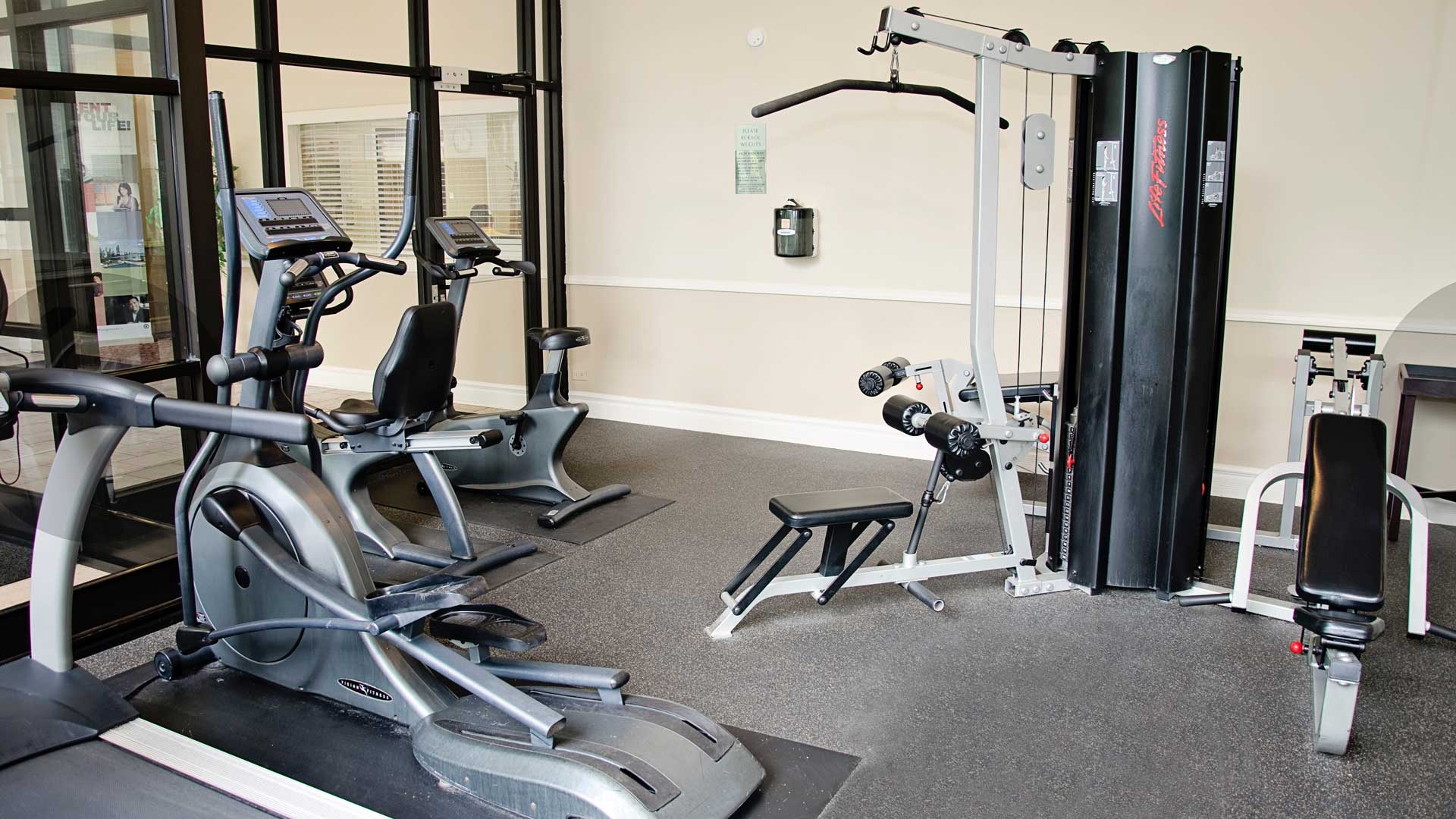 Times Square - Chicago Rentals