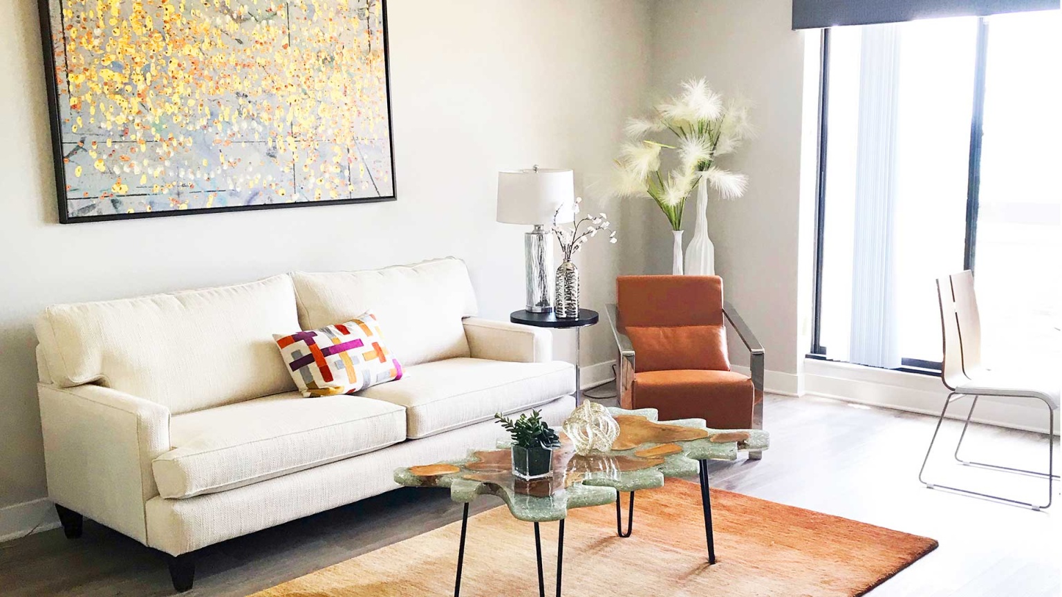 Dunton Tower – Apartment Homes for Rent in Arlington Heights, IL ...
