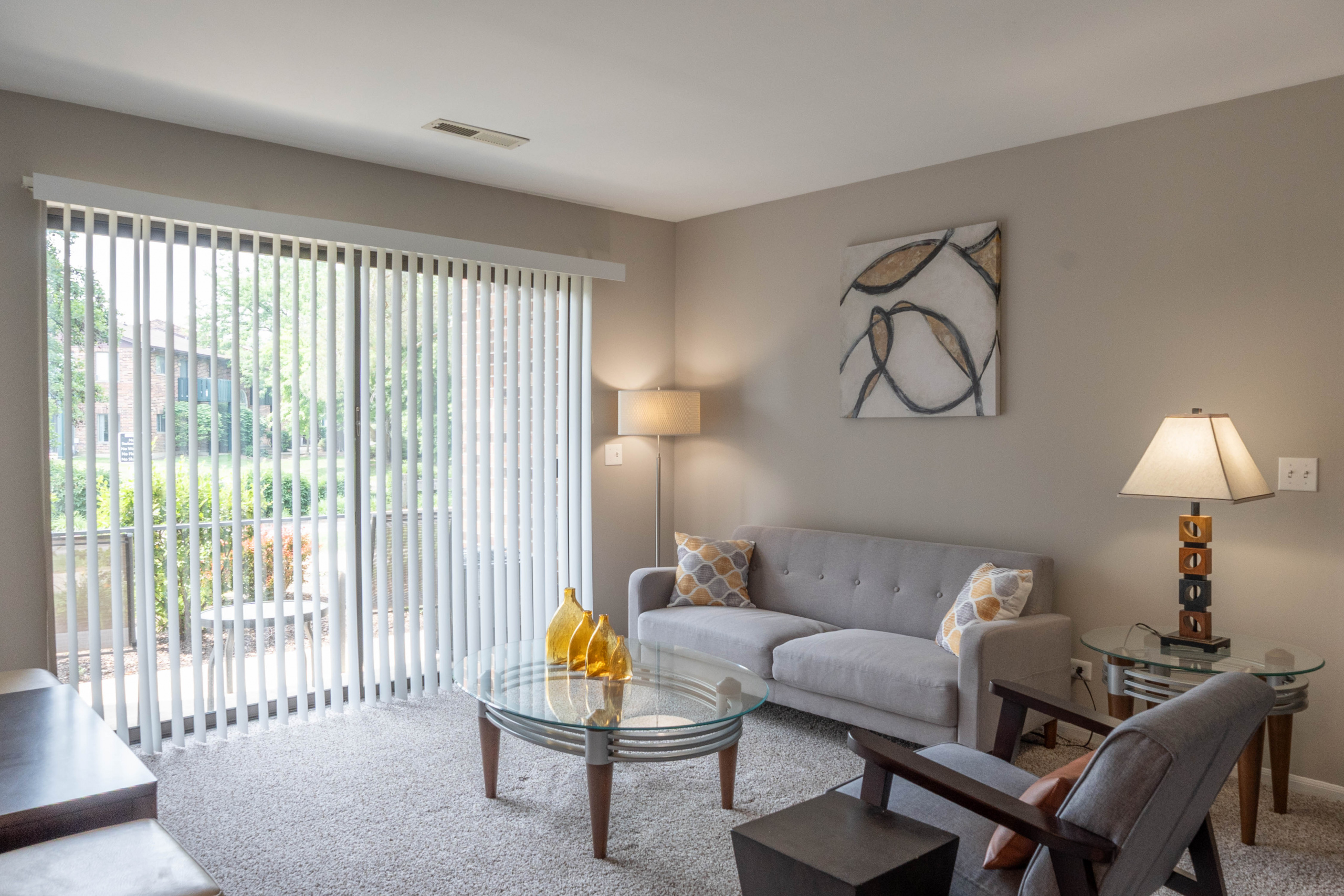 Arbor Lakes Apartment Homes – Apartments for Rent in Arlington Heights ...